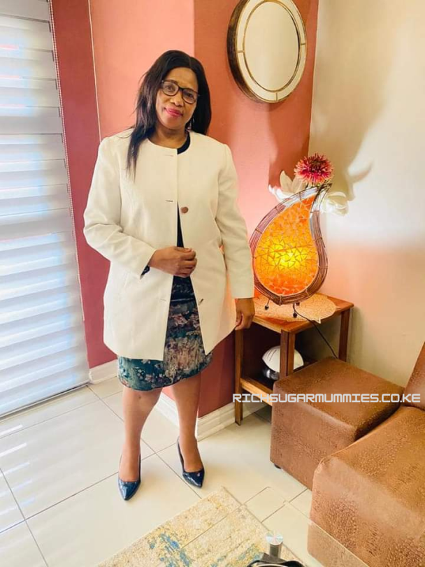 Mary a SugarMummy from Utawala Seeks a Loyal Sugar Boy